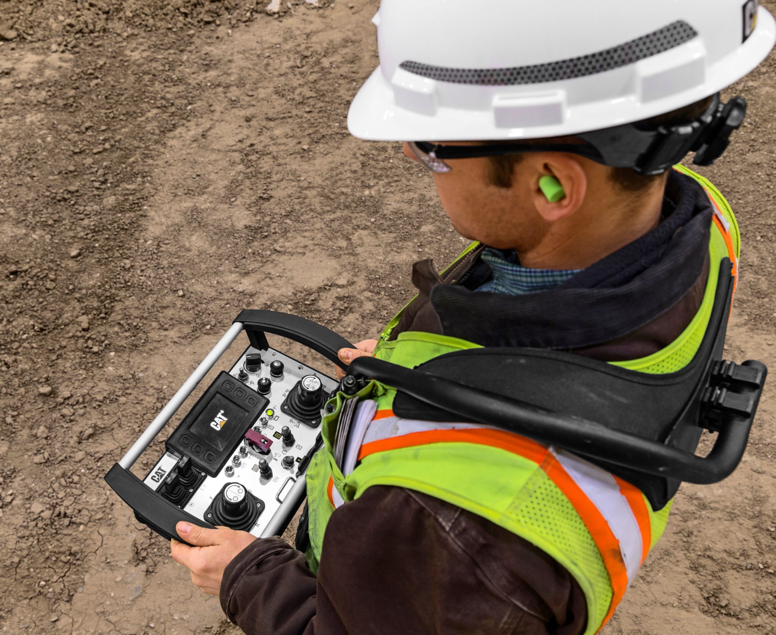 Cat | Cat COMMAND for Dozing | Caterpillar