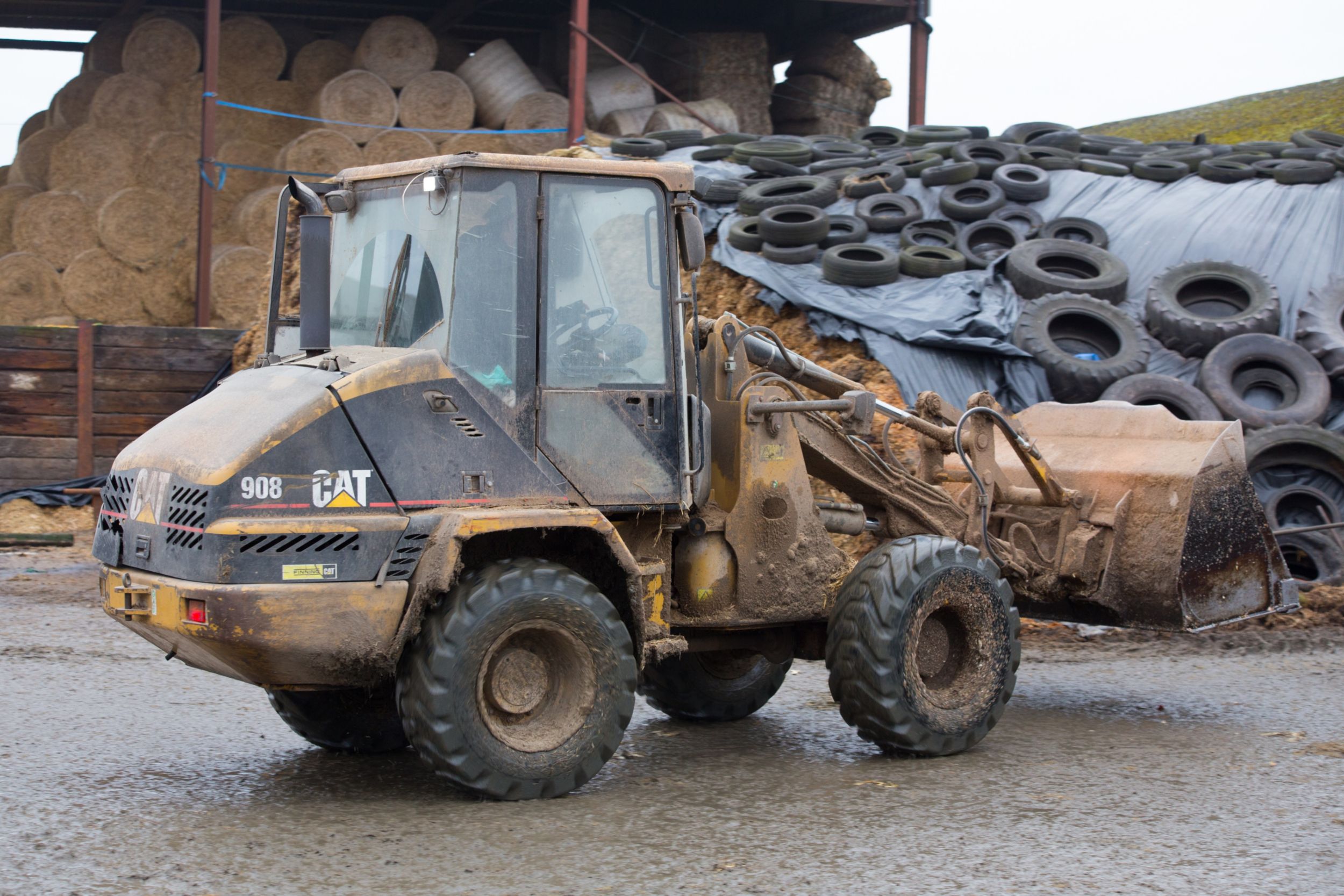 Agriculture Industry Solutions | Cat | Caterpillar