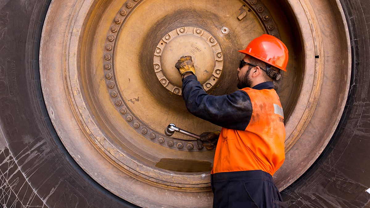 Cat | Mining Equipment & Solutions | Caterpillar