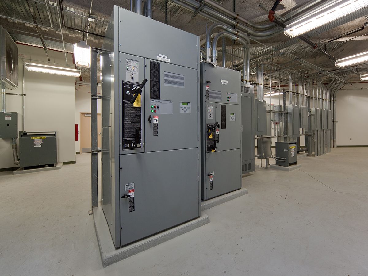 Designing backup, standby, and emergency power in high-performance ...