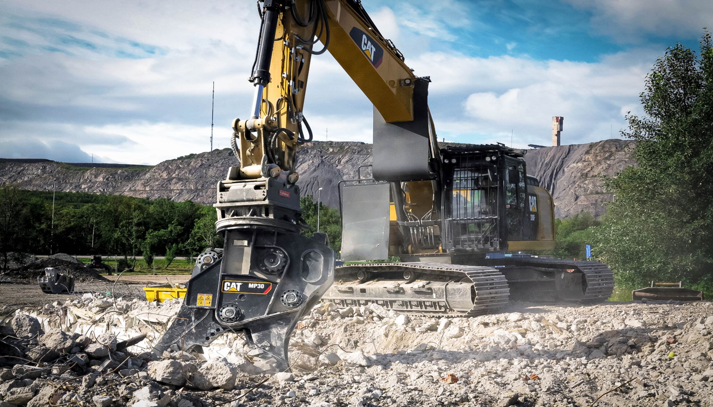 Cat 330F L (2017) Medium Excavators | Caterpillar