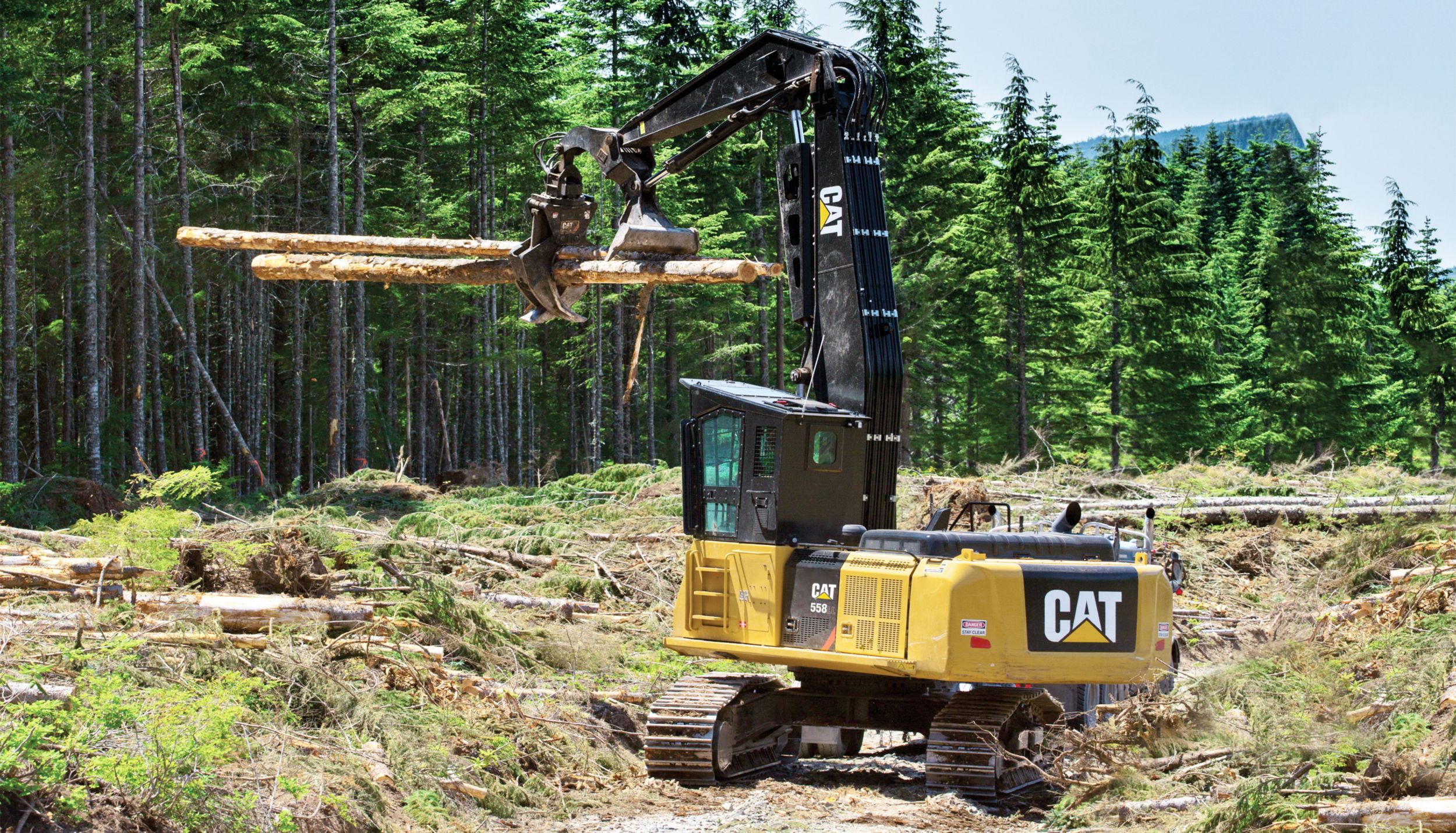 Cat 558 LL Forest Machines | Caterpillar