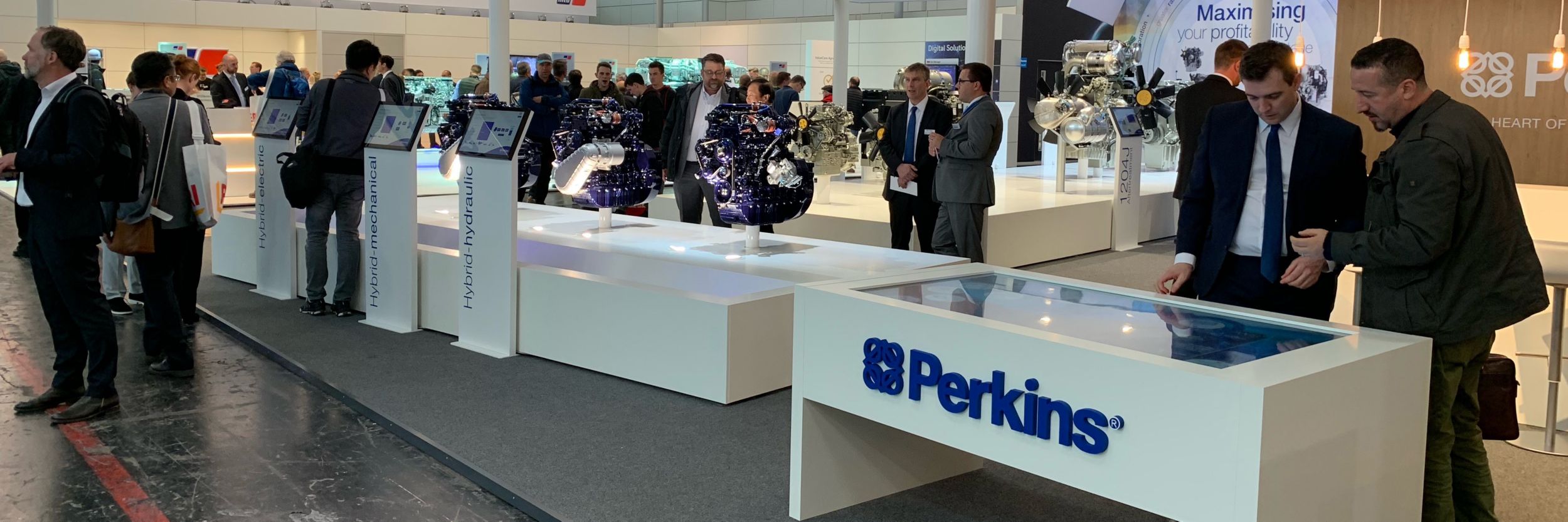 Caterpillar | Caterpillar Publications