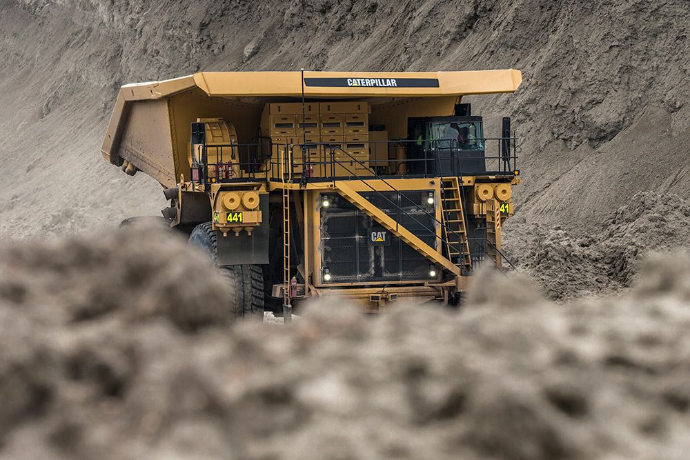 798 AC Mining Truck | Finning CAT