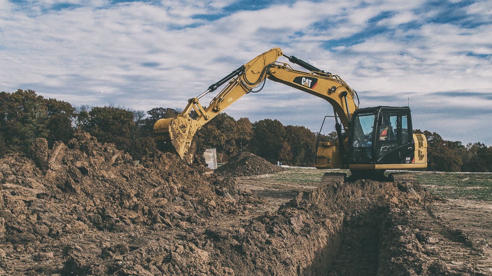 Excavator Choices | Cat | Caterpillar