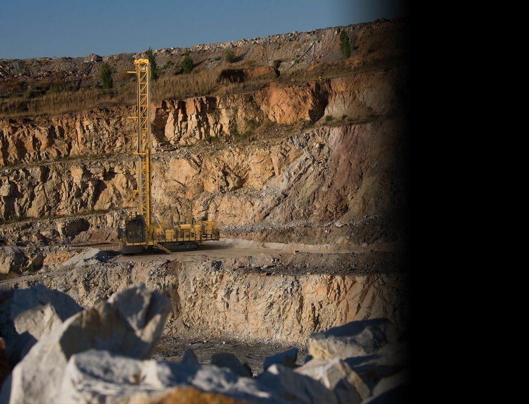 Rotary Drill Rigs | Cat | Caterpillar