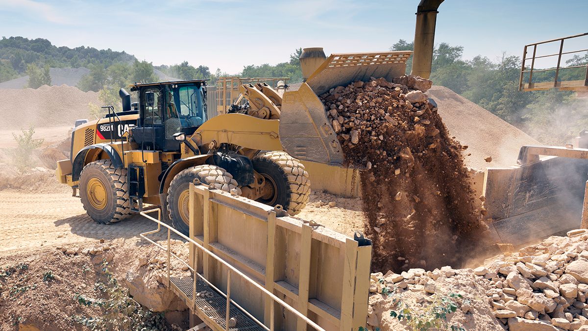 Quarry & Aggregates | Cat | Caterpillar