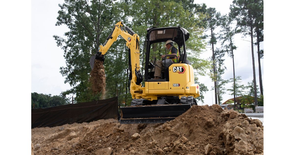 Cat® 303 CR Mini Excavator - WesTrac
