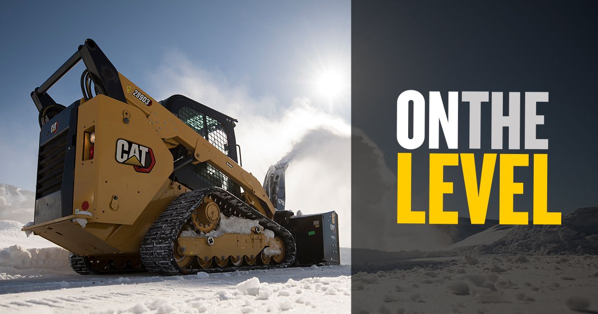 Snow and Ice Safety Tips for Your Crew | Cat | Caterpillar