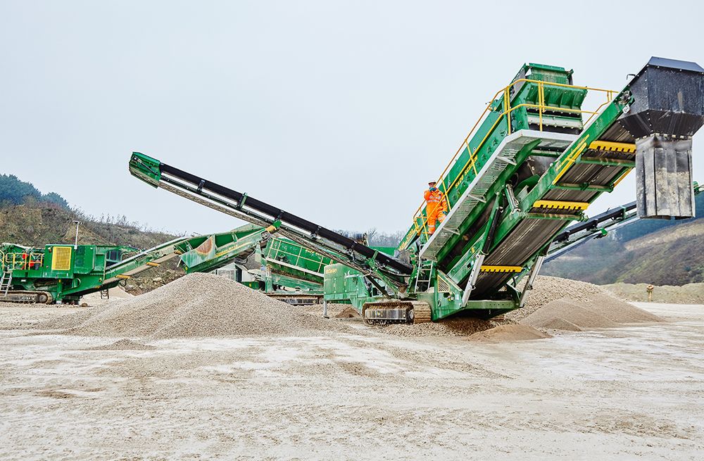 McCloskey International Screeners - Cat® Industrial Engines | Cat ...