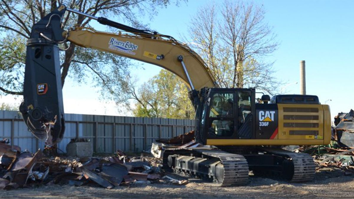 U.S Recycler Boosts Daily Productivity Using New Cat Scrap Shear | Cat ...