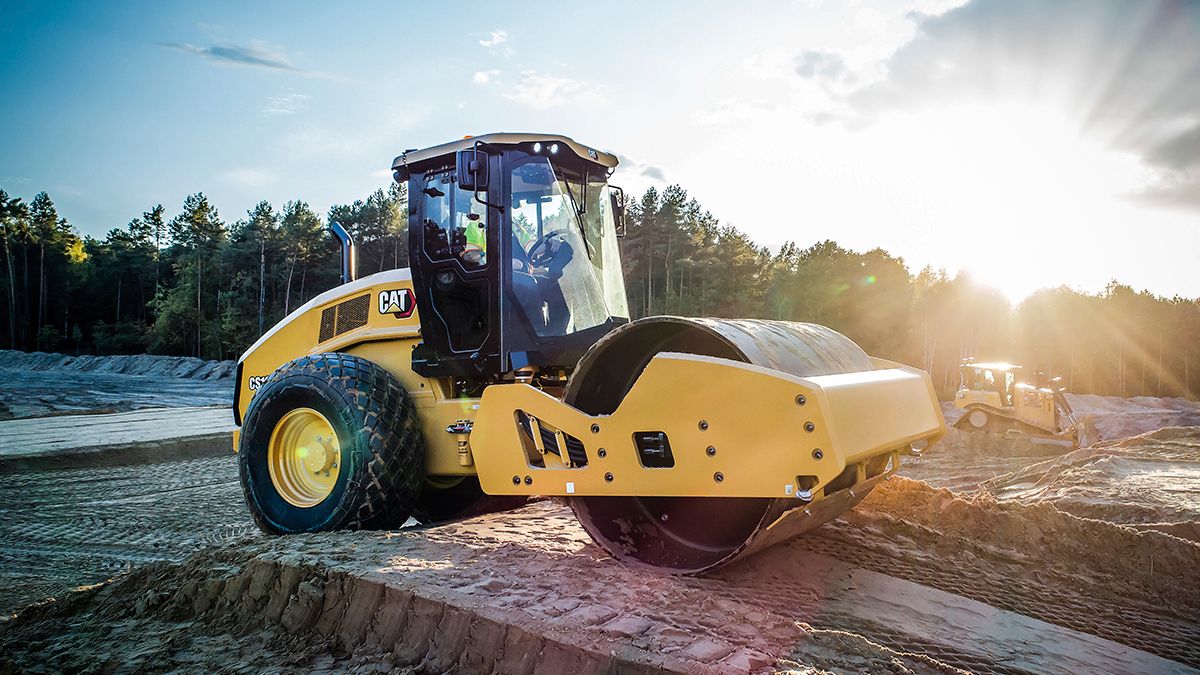 Vibratory Soil Compactors | Cat | Caterpillar