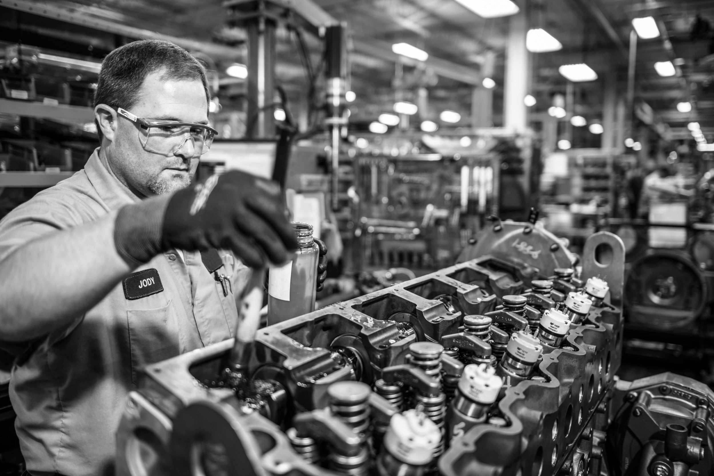 Four Affordable Ways to Fix Your Rig | Cat | Caterpillar