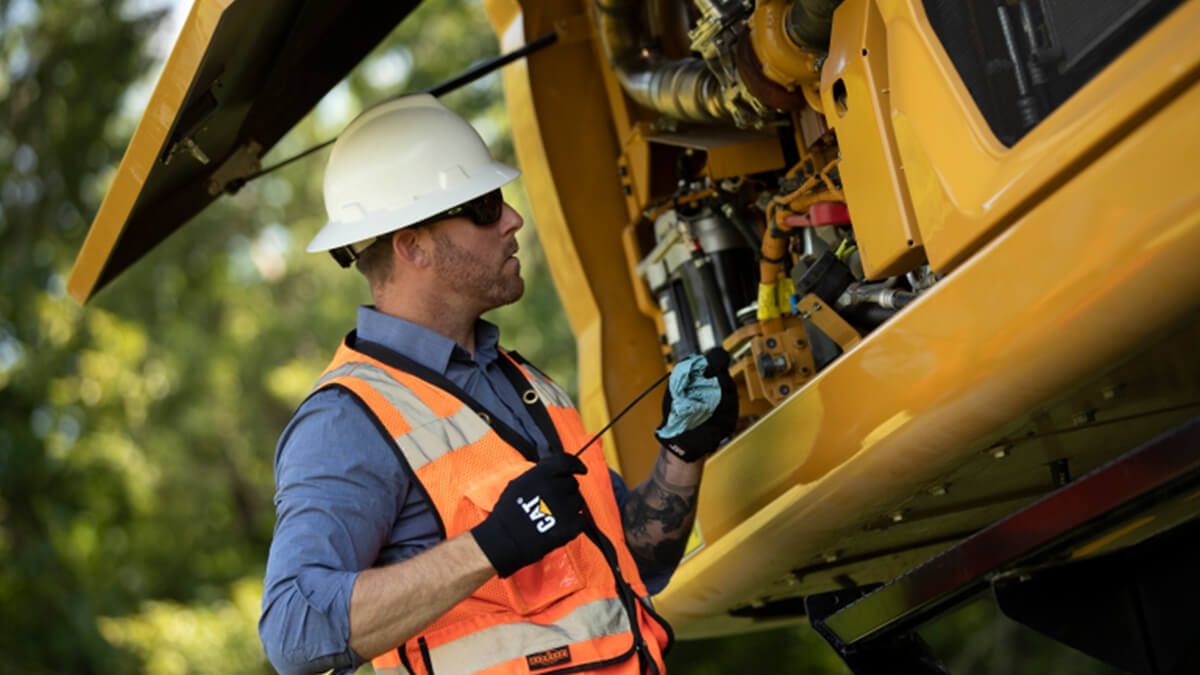 Know Your Machine Better With Manuals | Cat | Caterpillar