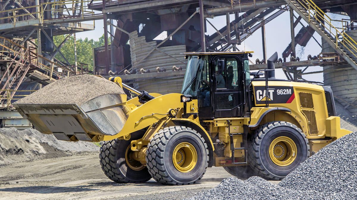 Take A 950M/962M Wheel Loader Walk-Around | Cat | Caterpillar