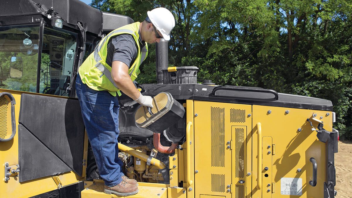 Learn About 120 Motor Grader Maintenance | Cat | Caterpillar