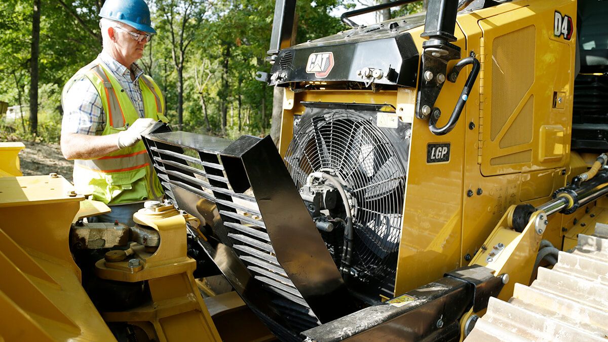 D4 Dozer Maintenance | Cat | Caterpillar