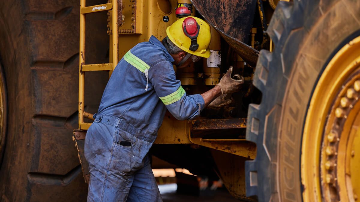 How a Maintenance for Mining CVA Helps Your Mine Site | Cat | Caterpillar
