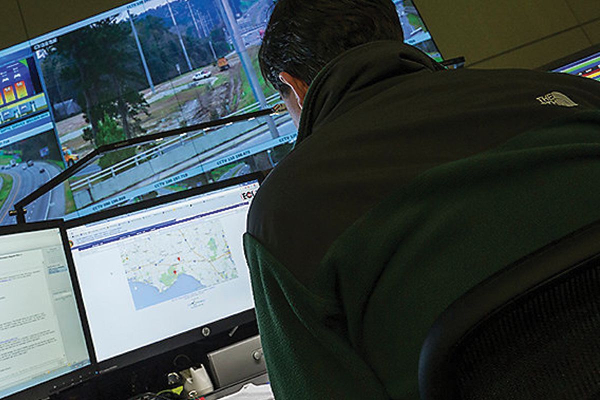 Cat® Equipment Management Digital Services | Cat | Caterpillar