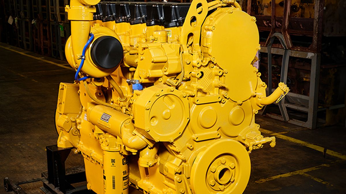 Truckers See Real Results with Cat® Reman Engines | Cat | Caterpillar