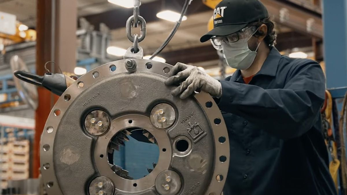 Cat Drivetrain Components for Mining | Cat | Caterpillar
