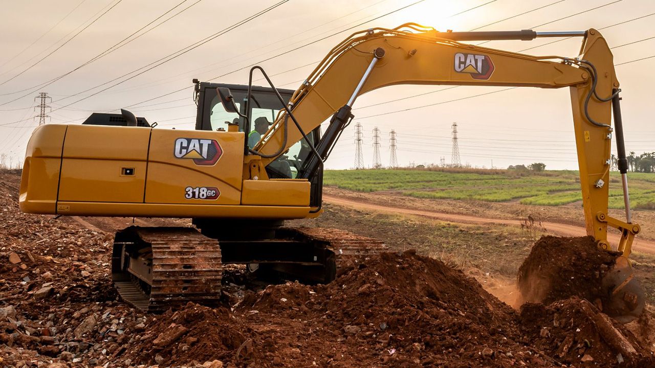 Nova Cat® 318 GC | Cat | Caterpillar