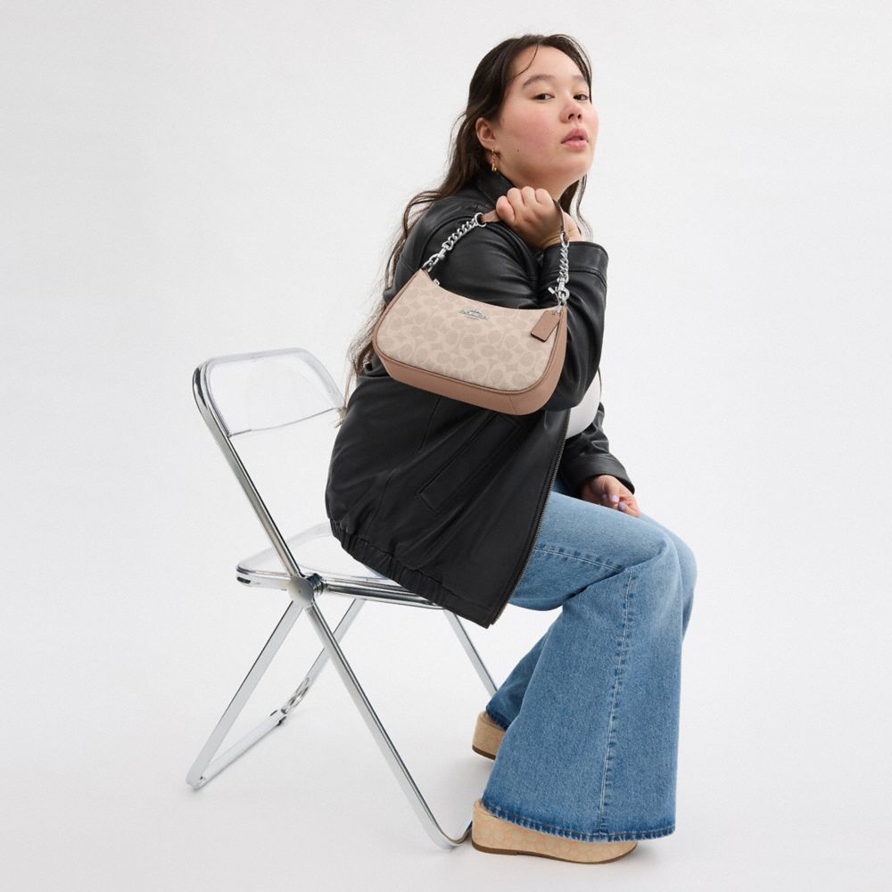 COACH Cv933 - TERI SHOULDER BAG IN SIGNATURE CANVAS - SILVER/SAND/TAUPE ...