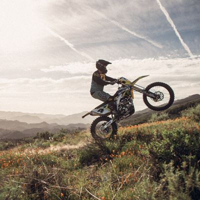 Fox Racing® Official Site - Moto, MTB, Men, Women & Youth Gear & Apparel