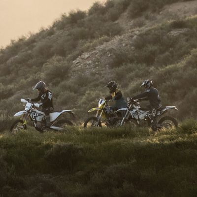 Fox Racing® Official Site - Moto, MTB, Men, Women & Youth Gear & Apparel