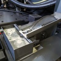 Machining Guide: Cutting Fluid Tips for Holemaking Operations