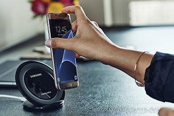 Finance Technology Solutions | Banking Technology | Samsung Business