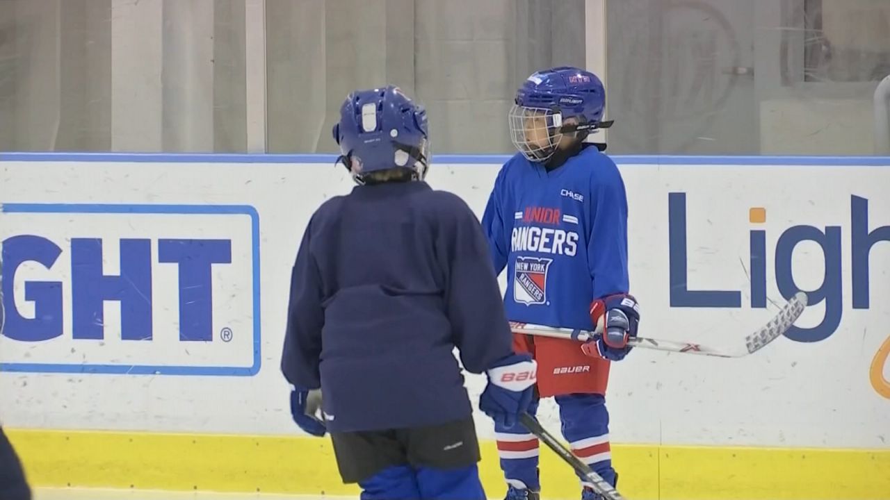 Pro athletes push for mental health help in youth sports