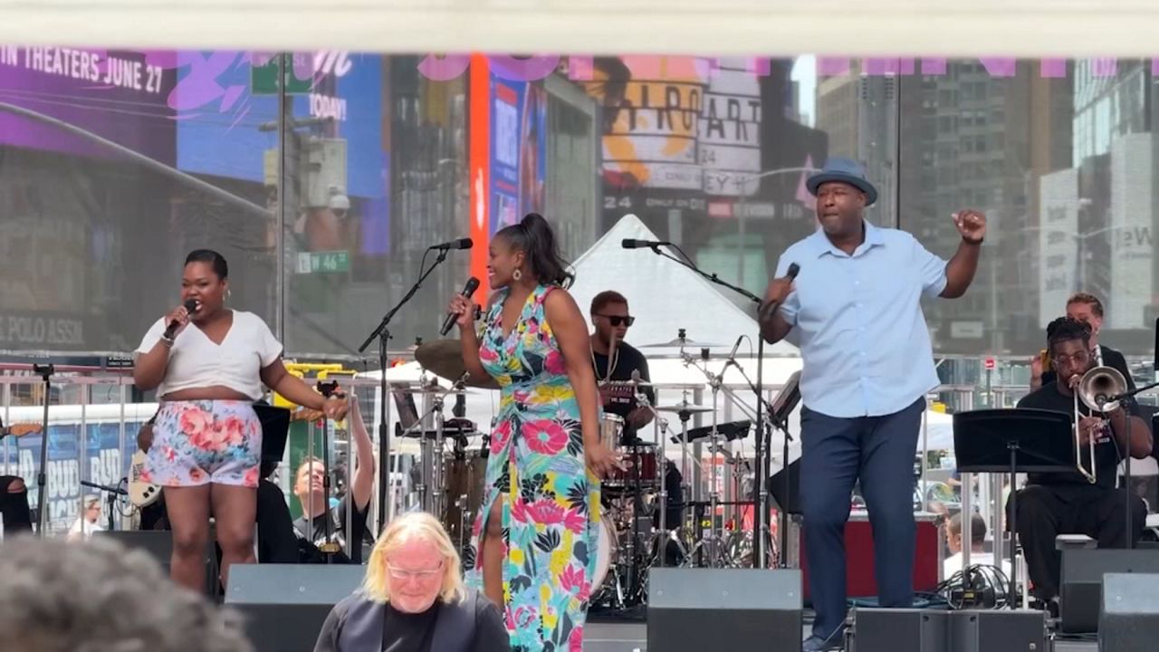 Times Square comes alive with music for Juneteenth concert