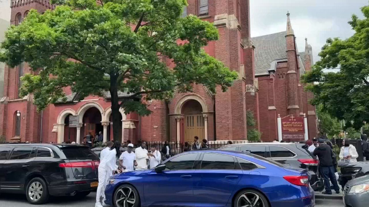 Family pays final respects to teen fatally shot in SoHo