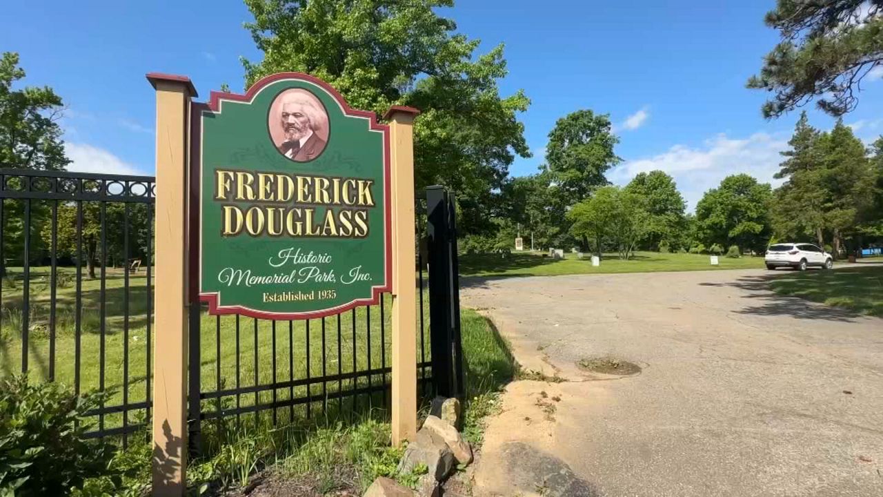 Commission to vote on African American cemetery