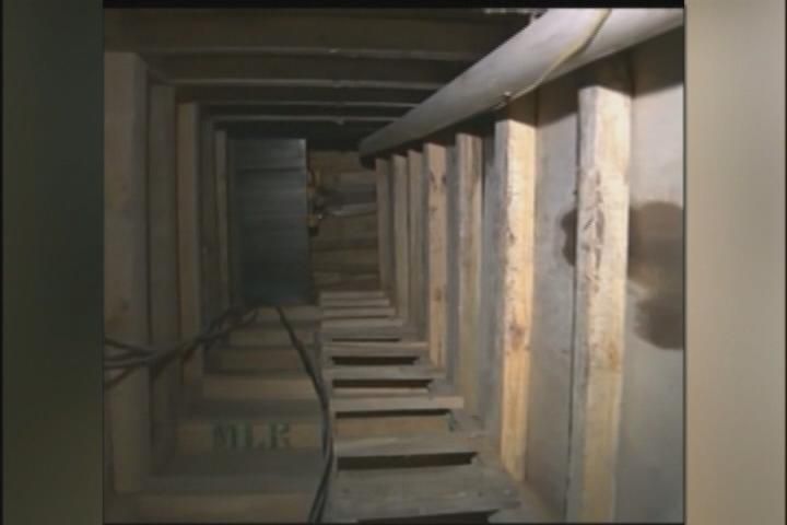 New Footage Shows Mexican Drug Lord Escape from Prison Cell