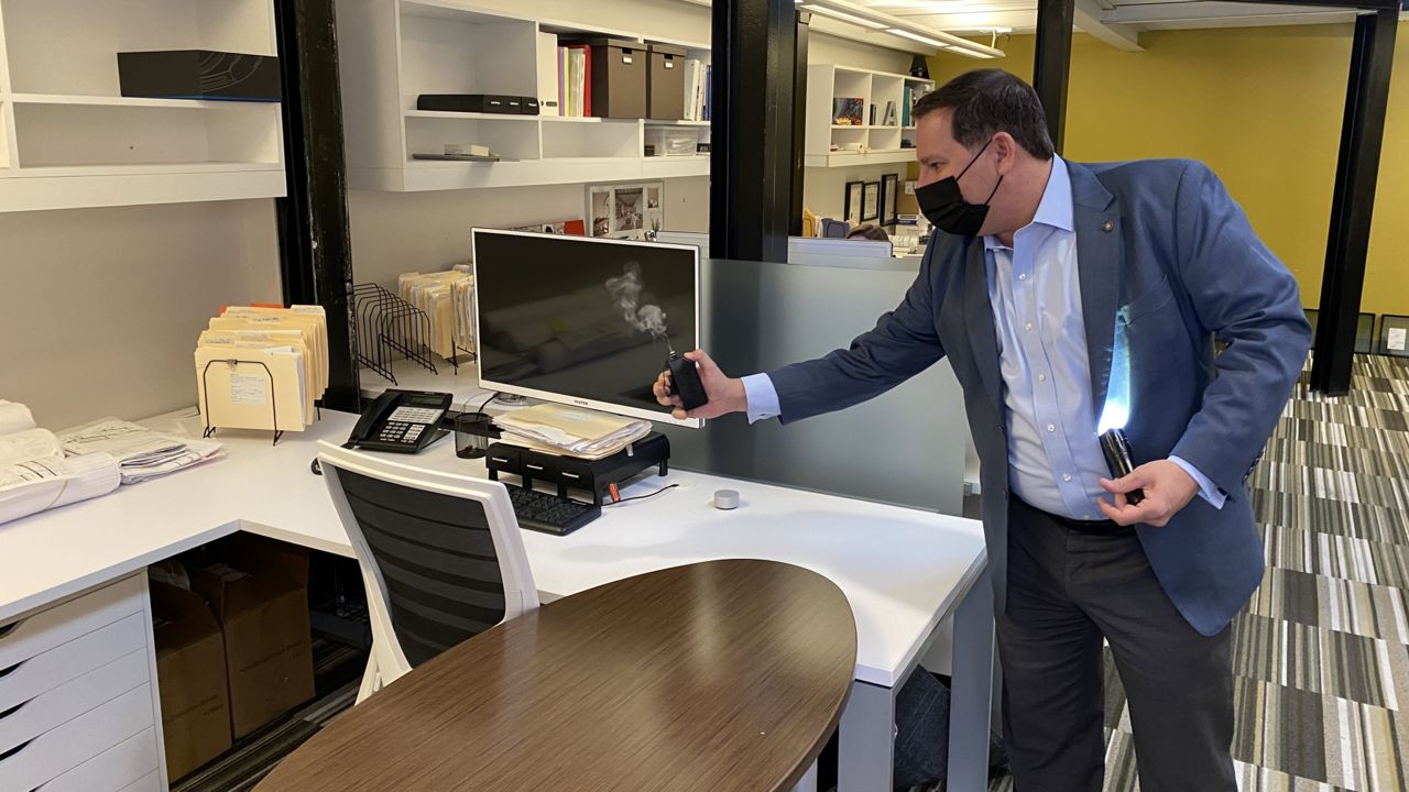 Architect Helps to Reconfigure Office Workspace Airflow