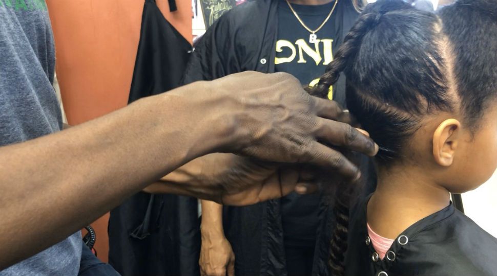 Organization Helps Dads Learn How to Style Their Daughter's Hair