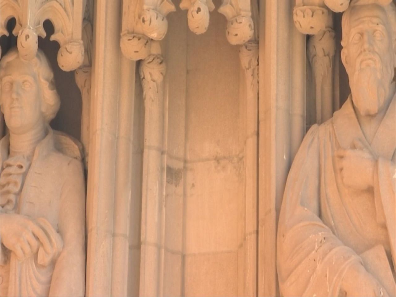 Duke University removes statue of Confederate general
