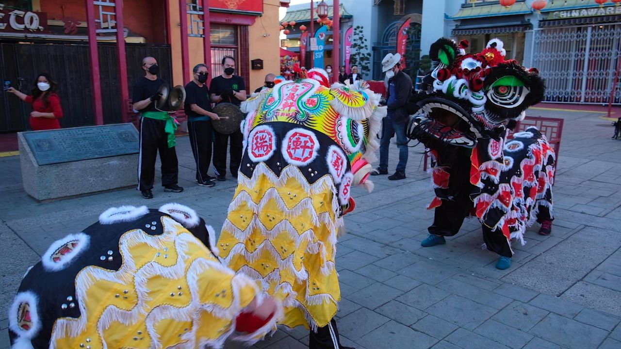 44th LA Chinatown Firecracker Run ushers in Lunar New Year