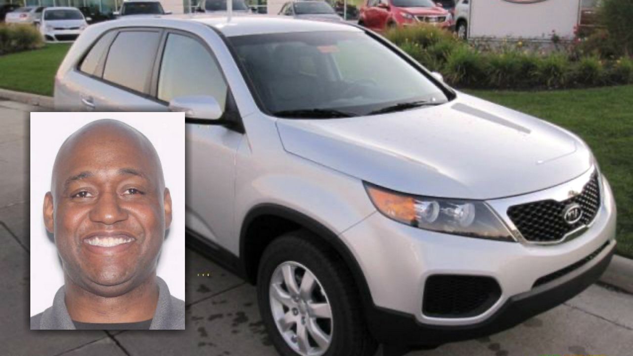 Police 1 Dead in Shooting at Orlando Premium Outlets