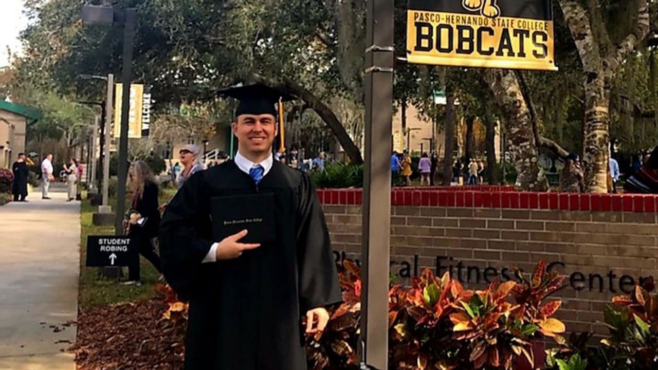 Pasco Native Douglas Dodd Shares Story to Help Those Struggling With ...