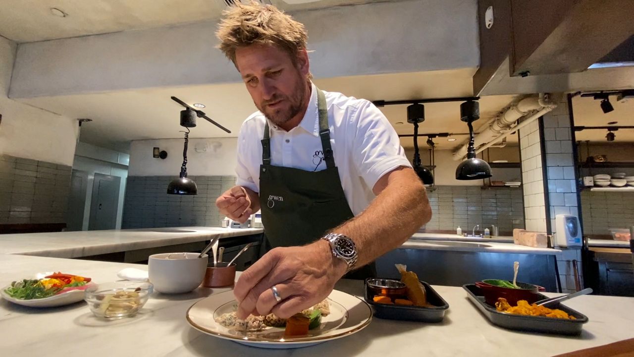 Chef Curtis Stone creates plant-based menu for SAG Awards