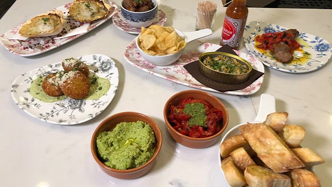 Menu Hopping: Cicchetti