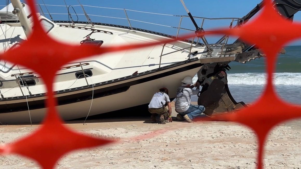 City of Flagler Beach begins process of removing sailboat
