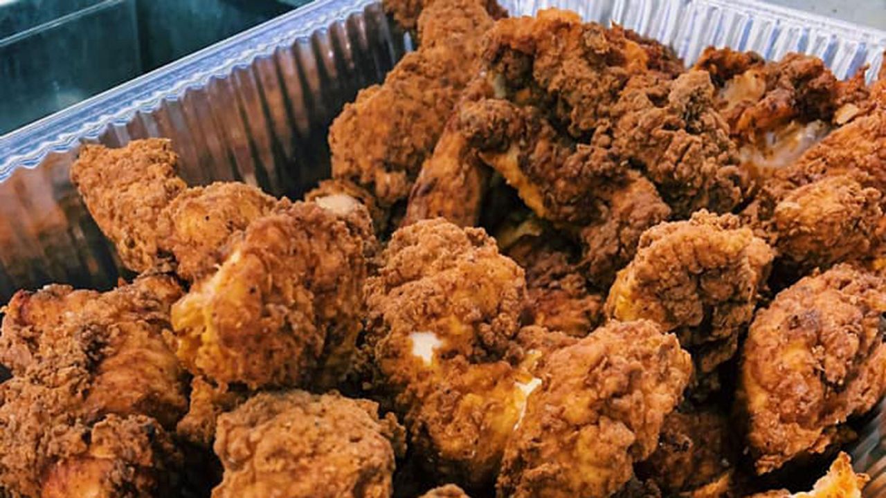 Restaurant Owner Donates Food to TGH Emergency Room, ICU Staff