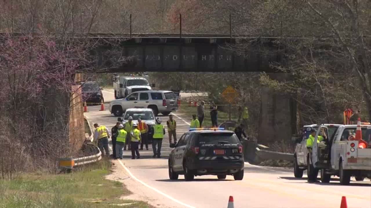 Tractor trailer crashes into Apex railroad bridge