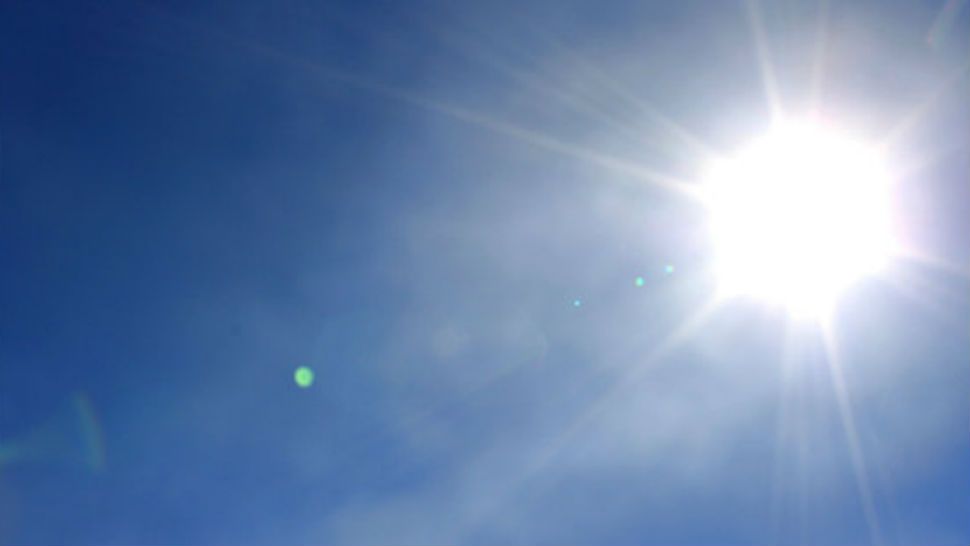 Seasonable and Sunny Start to the Workweek