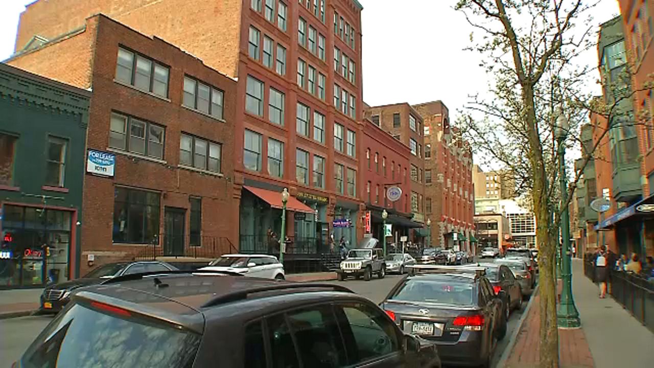 Syracuse's Armory Square to Close Streets in Favor of Dining