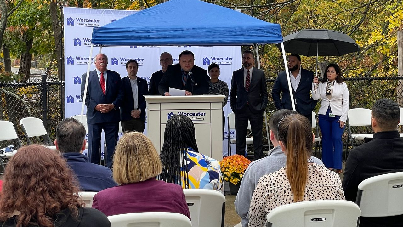 Food delivery program starts at Worcester Housing Authority